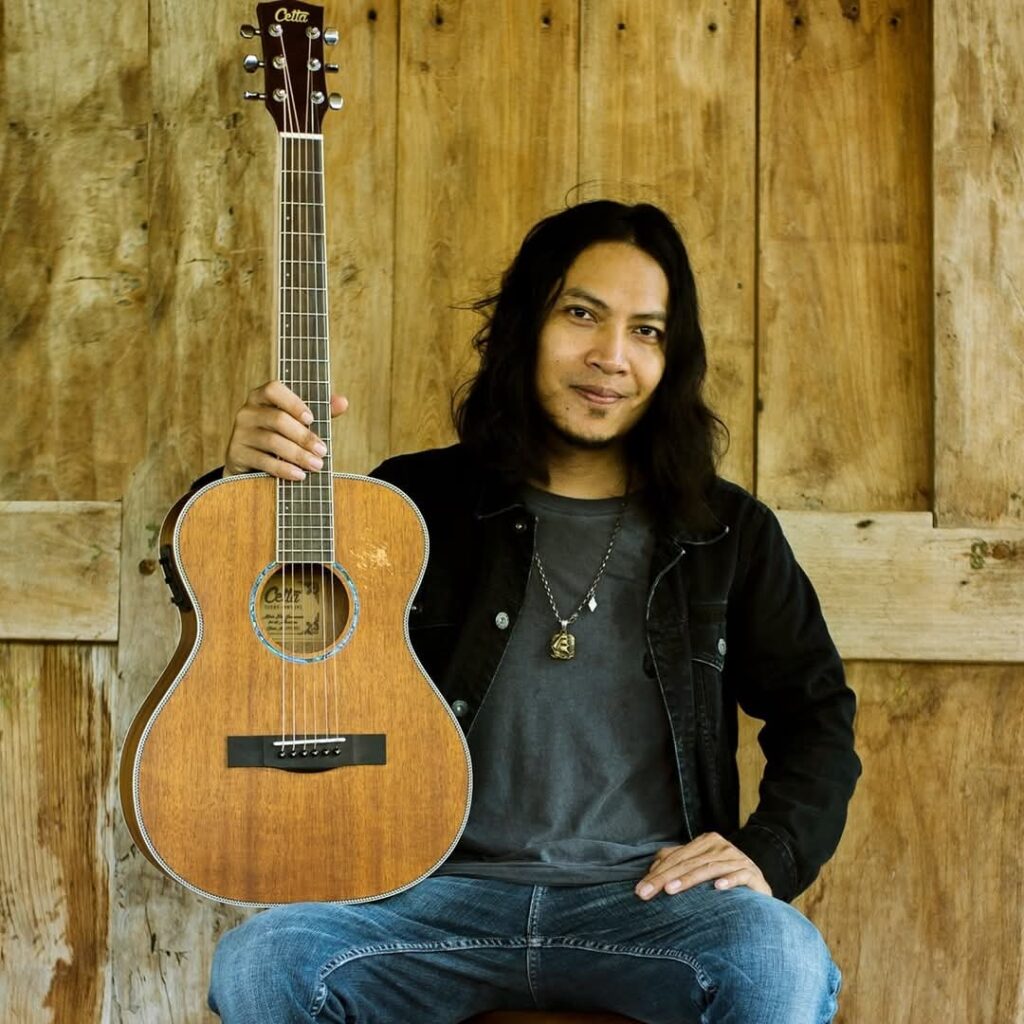 Biodata dan Profil Robi Navicula, Musisi, Aktivis Sosial, hingga Aktor ...